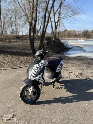 Piaggio ZIP 2013 Panevēža, ar dzinēja tilpumu 0.00 L un nobraukumu 0 tūkst. km par 1000 €, foto 2 vietnē AUTOMOTO.COM.LV