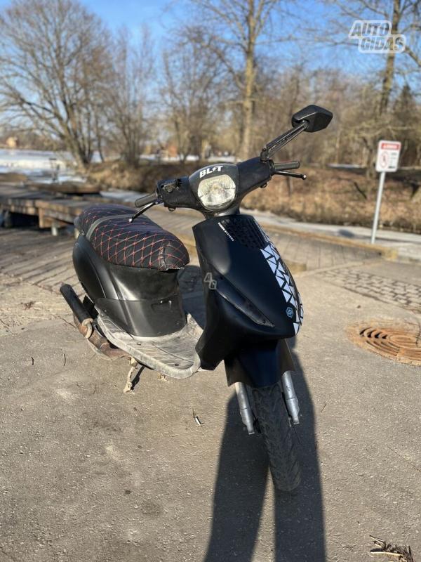 Piaggio ZIP 2013 Panevēža, ar dzinēja tilpumu 0.00 L un nobraukumu 0 tūkst. km par 1000 €, foto 7 vietnē AUTOMOTO.COM.LV
