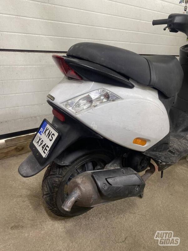Piaggio ZIP 2013 в Каунас, объемом двигателя 0.00 л и пробегом 0 тыс. км за 670 €, фото 3 на AUTOMOTO.COM.LV