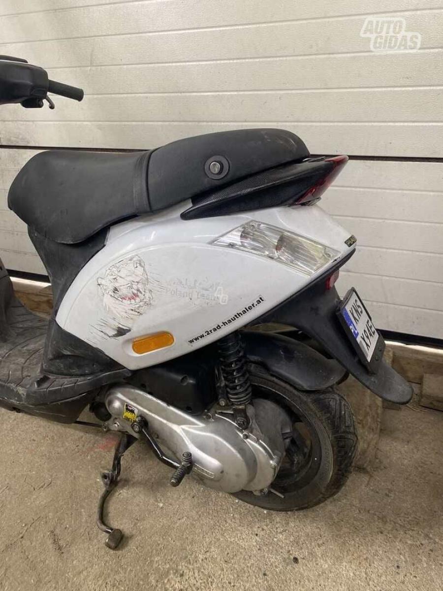 Piaggio ZIP 2013 в Каунас, объемом двигателя 0.00 л и пробегом 0 тыс. км за 670 €, фото 5 на AUTOMOTO.COM.LV