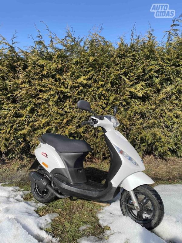 Piaggio ZIP 2014 Kauņa, ar dzinēja tilpumu 0.00 L un nobraukumu 0 tūkst. km par 1150 €, foto 4 vietnē AUTOMOTO.COM.LV