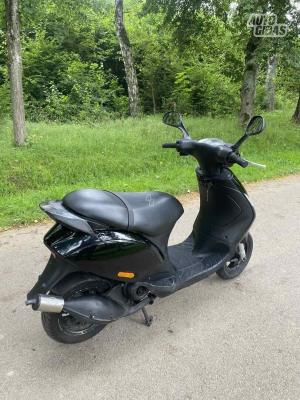 Piaggio ZIP 2014 в Каунас, объемом двигателя 0.00 л и пробегом 0 тыс. км за 1020 €, фото 5 на AUTOMOTO.COM.LV