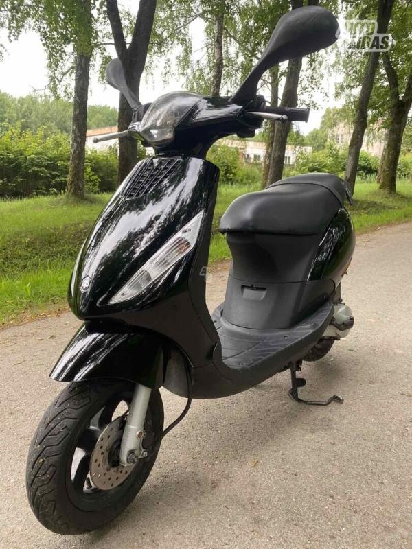 Piaggio ZIP 2014 в Каунас, объемом двигателя 0.00 л и пробегом 0 тыс. км за 1020 €, фото 9 на AUTOMOTO.COM.LV