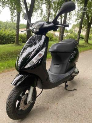 Piaggio ZIP 2014 в Каунас, объемом двигателя 0.00 л и пробегом 0 тыс. км за 1020 €, фото 10 на AUTOMOTO.COM.LV