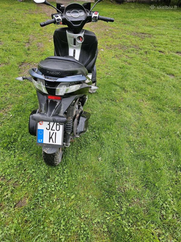 Piaggio ZIP 2017 в Тельшяй, объемом двигателя 0.30 л и пробегом 26 тыс. км за 2600 €, фото 2 на AUTOMOTO.COM.LV