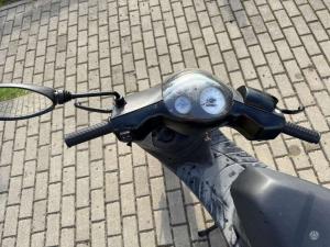 Piaggio ZIP 2021 Kupiškis, ar dzinēja tilpumu 49.00 L un nobraukumu 10 tūkst. km par 1200 €, foto 7 vietnē AUTOMOTO.COM.LV