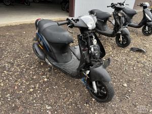 Piaggio ZIP 2023 в Кельме, объемом двигателя 0.05 л и пробегом 16 тыс. км за 415 €, фото  на AUTOMOTO.COM.LV
