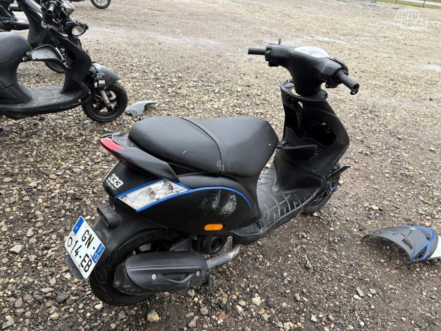 Piaggio ZIP 2023 в Кельме, объемом двигателя 0.05 л и пробегом 16 тыс. км за 415 €, фото 3 на AUTOMOTO.COM.LV