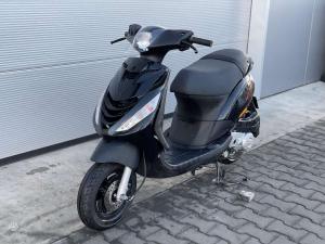Piaggio ZIP 2024 в Вилкавишкис, объемом двигателя 49.00 л и пробегом 4 тыс. км за 880 €, фото 5 на AUTOMOTO.COM.LV