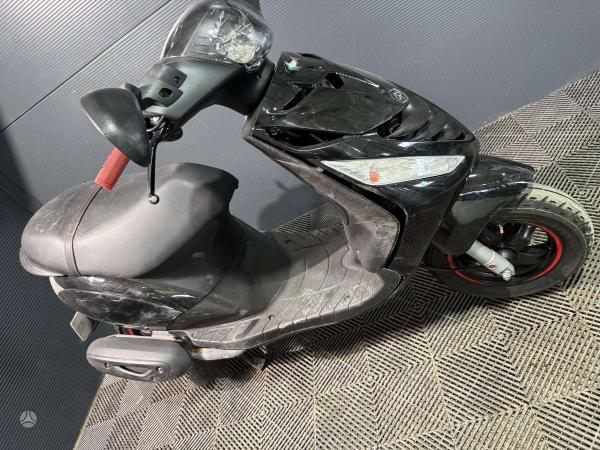 Piaggio ZIP 2024 in Taurage, with an engine capacity of 49.00 L and mileage of 10 thousand km for 750 €, photo 7 on AUTOMOTO.COM.LV