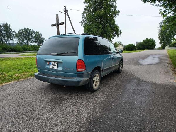 Zils Plymouth Voyager 2003 Nemenčinė, ar dzinēja tilpumu 3.30 L un nobraukumu 210 tūkst. km par 1300 €, foto 2 vietnē AUTOMOTO.COM.LV