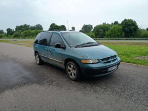 Zils Plymouth Voyager 2003 Nemenčinė, ar dzinēja tilpumu 3.30 L un nobraukumu 210 tūkst. km par 1300 €, foto 4 vietnē AUTOMOTO.COM.LV