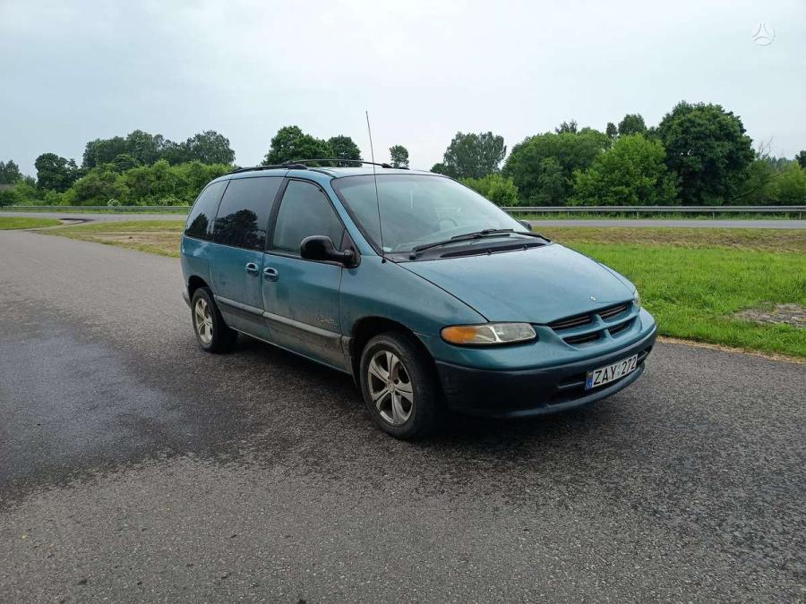 Zils Plymouth Voyager 2003 Nemenčinė, ar dzinēja tilpumu 3.30 L un nobraukumu 210 tūkst. km par 1300 €, foto 4 vietnē AUTOMOTO.COM.LV