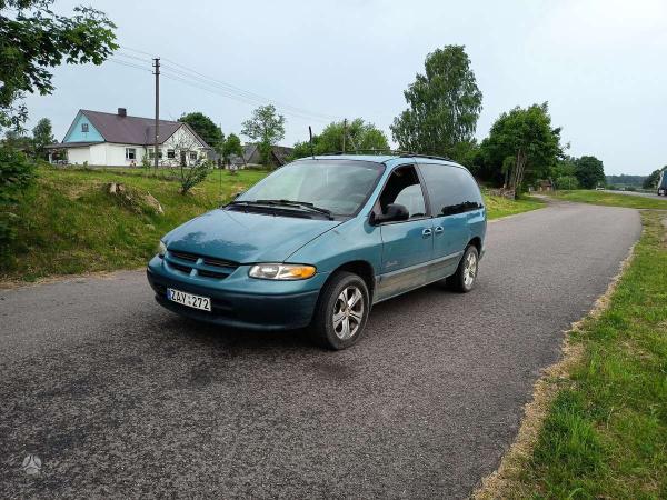 Zils Plymouth Voyager 2003 Nemenčinė, ar dzinēja tilpumu 3.30 L un nobraukumu 210 tūkst. km par 1300 €, foto 4 vietnē AUTOMOTO.COM.LV
