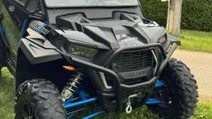 Черный Полярис RZR 2022 в Лаздияй, объемом двигателя 1.00 л и пробегом 35 тыс. км за 15000 €, фото 4 на AUTOMOTO.COM.LV