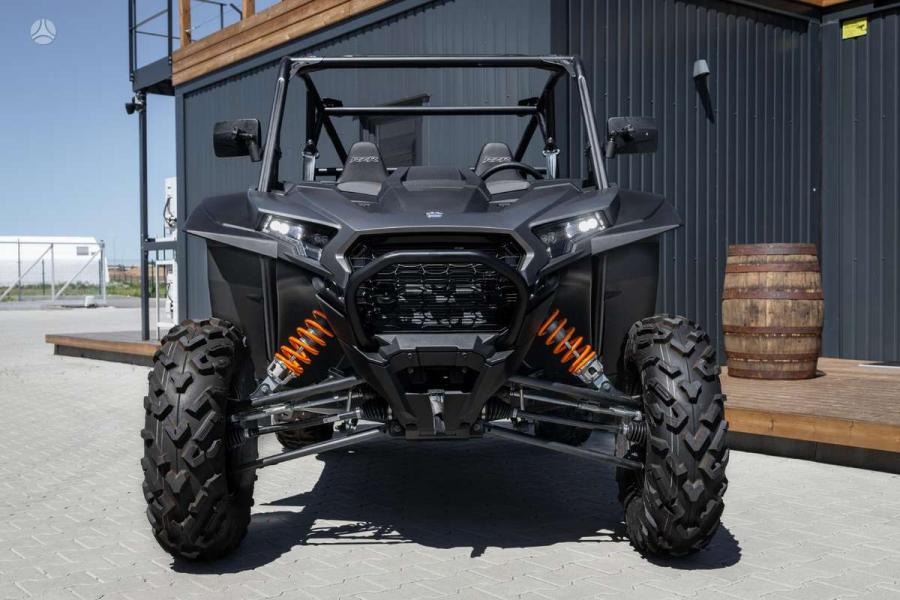 Black Polaris RZR 2024 in Kaunas, with an engine capacity of 1.00 L and mileage of 0 thousand km for 24490 €, photo 2 on AUTOMOTO.COM.LV