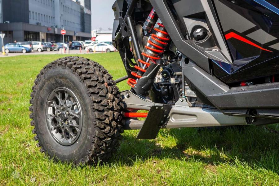 Zils Polaris RZR 2025 Kauņa, ar dzinēja tilpumu 2.00 L un nobraukumu 0 tūkst. km par 49900 €, foto 8 vietnē AUTOMOTO.COM.LV