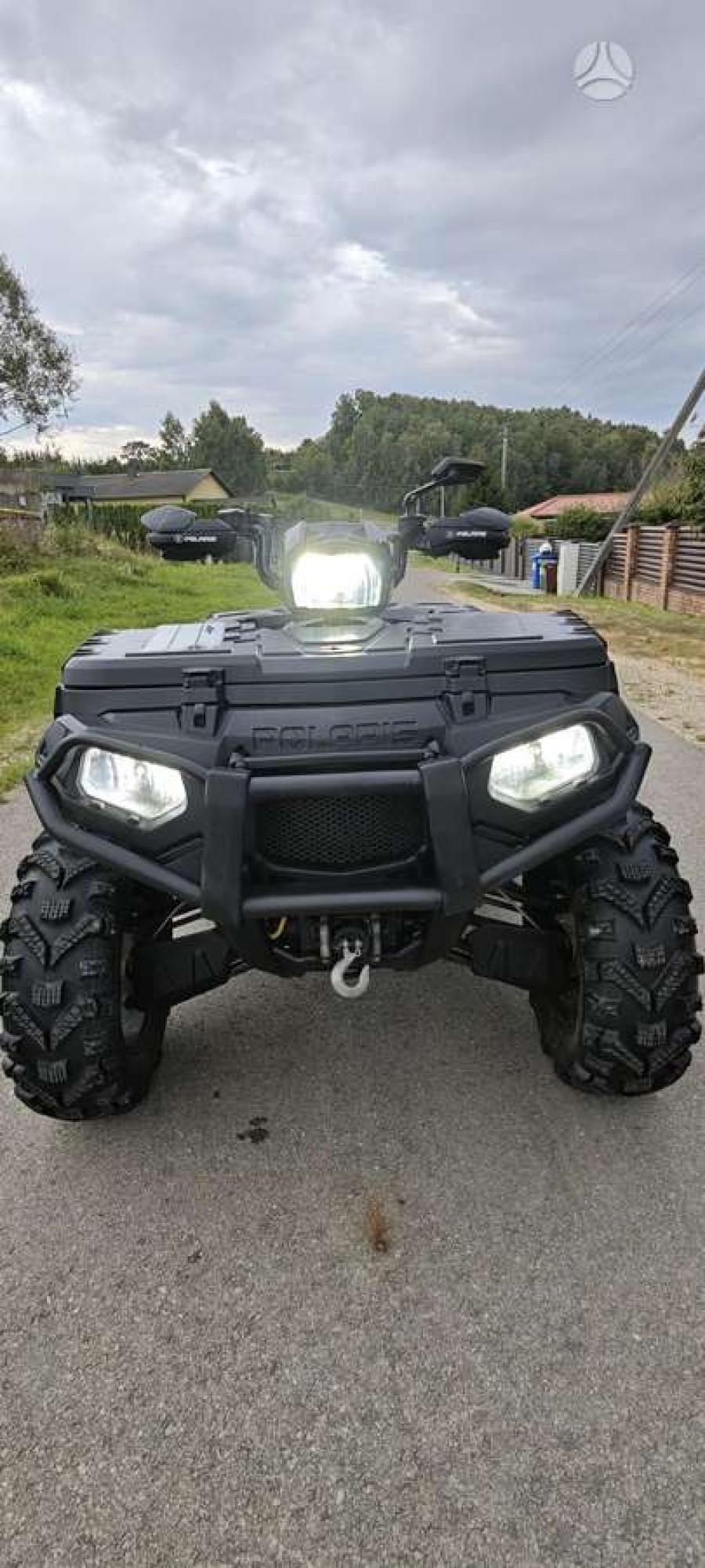 Black Polaris Sportsman 2015 in Alytus, with an engine capacity of 1.00 L and mileage of 8 thousand km for 7300 €, photo 12 on AUTOMOTO.COM.LV