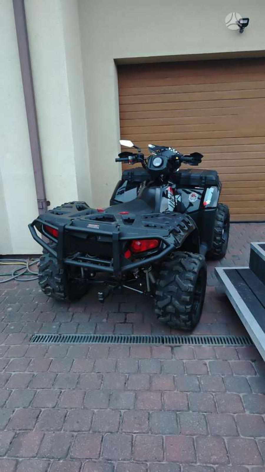 Black Polaris Sportsman 2015 in Alytus, with an engine capacity of 1.00 L and mileage of 8 thousand km for 7300 €, photo 20 on AUTOMOTO.COM.LV