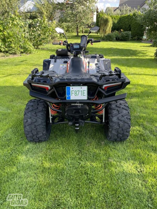 Pelēks Polaris Sportsman 2021 Viļņa, ar dzinēja tilpumu 1.00 L un nobraukumu 8 tūkst. km par 9500 €, foto 9 vietnē AUTOMOTO.COM.LV