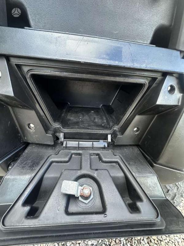 Polaris Sportsman 2013 in Jurbarkas, with an engine capacity of 0.85 L and mileage of 5 thousand km for 4250 €, photo 10 on AUTOMOTO.COM.LV