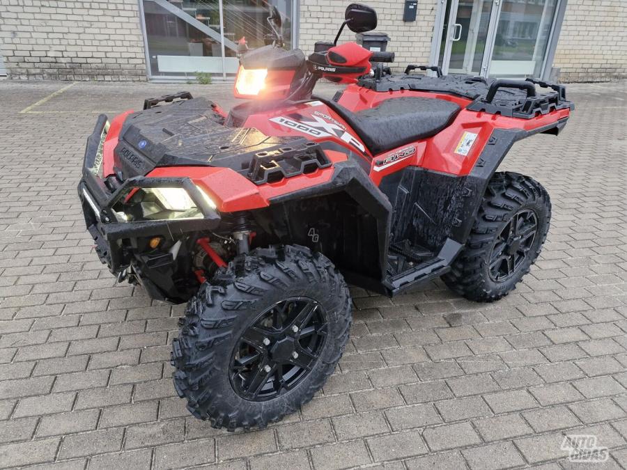 Red Polaris Sportsman 2019 in Siauliai, with an engine capacity of 1.00 L and mileage of 7 thousand km for 7350 €, photo 4 on AUTOMOTO.COM.LV