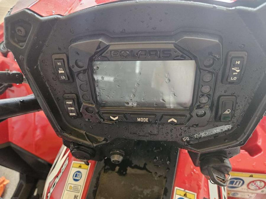 Красный Полярис Sportsman 2019 в Паневежис, объемом двигателя 0.95 л и пробегом 14 тыс. км за 7950 €, фото 11 на AUTOMOTO.COM.LV