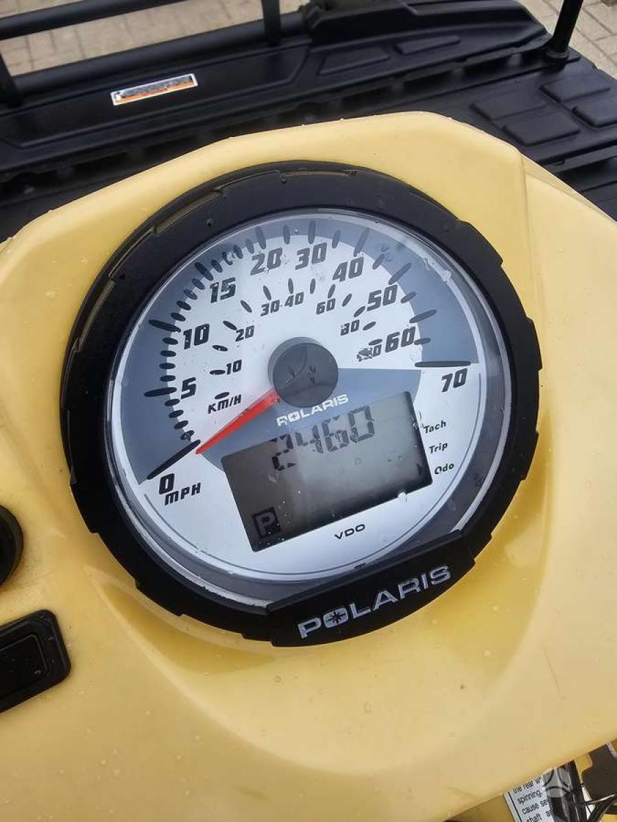 Yellow Polaris Sportsman 2005 in Kursenai, with an engine capacity of 0.50 L and mileage of 2 thousand km for 3800 €, photo 9 on AUTOMOTO.COM.LV