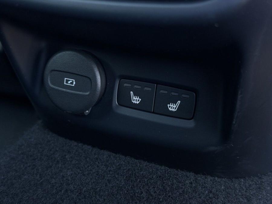 Черный Polestar 2 2021 в Пярну, объемом двигателя 0.00 л и пробегом 119 тыс. км за 27400 €, фото 11 на AUTOMOTO.COM.LV