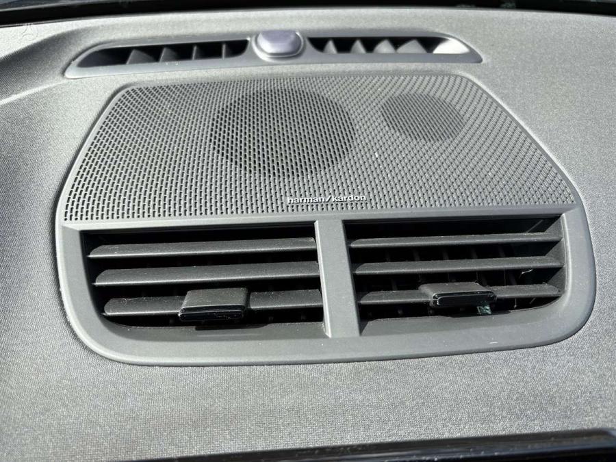 Черный Polestar 2 2021 в Мажейкяй, объемом двигателя 0.00 л и пробегом 115 тыс. км за 11999 €, фото 18 на AUTOMOTO.COM.LV