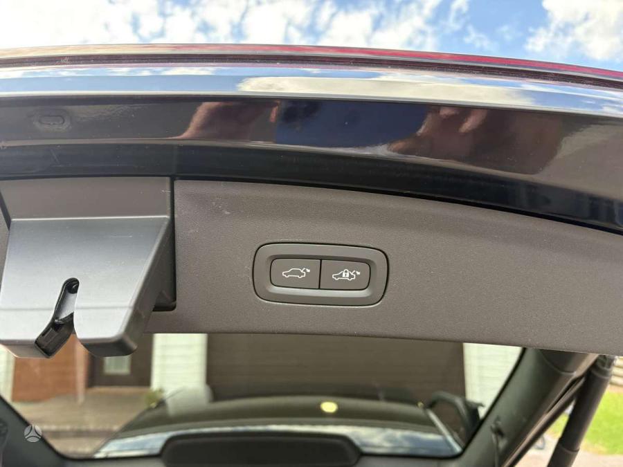 Черный Polestar 2 2021 в Мажейкяй, объемом двигателя 0.00 л и пробегом 115 тыс. км за 11999 €, фото 21 на AUTOMOTO.COM.LV