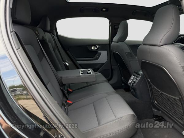 Черный Polestar 2 2020 в Пярну, объемом двигателя 0.00 л и пробегом 105 тыс. км за 27900 €, фото 6 на AUTOMOTO.COM.LV