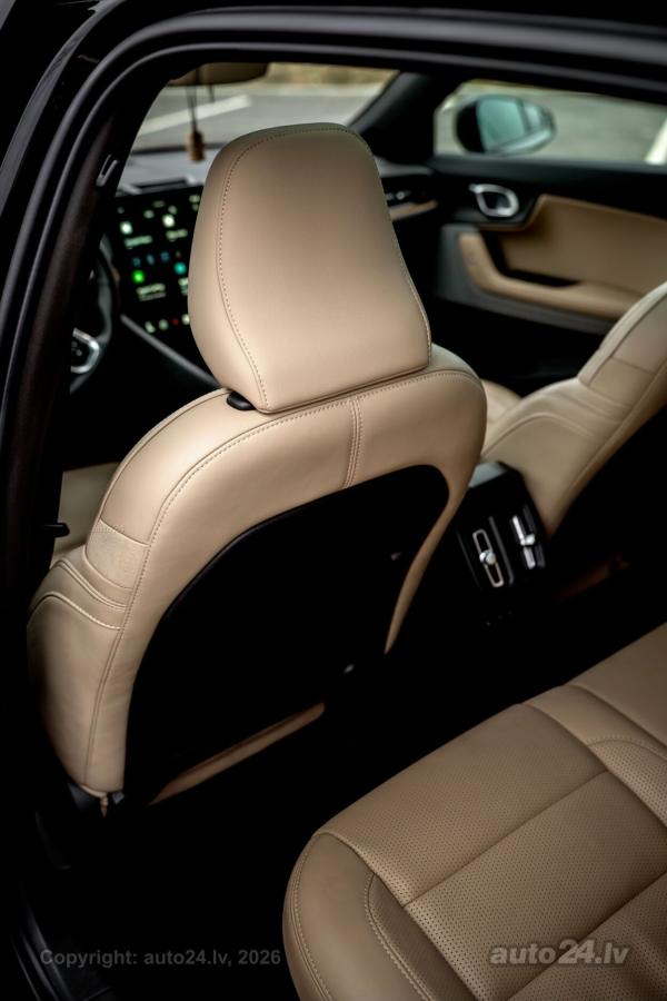 Melns Polestar 2 2021 Tallina, ar dzinēja tilpumu 0.00 L un nobraukumu 59 tūkst. km par 37500 €, foto 11 vietnē AUTOMOTO.COM.LV