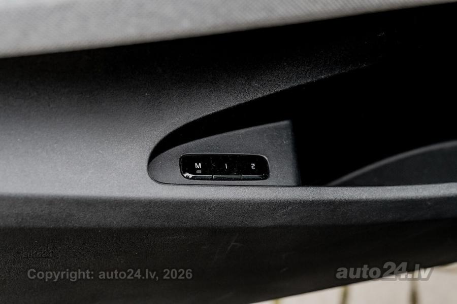 Melns Polestar 2 2021 Pērnava, ar dzinēja tilpumu 0.00 L un nobraukumu 189 tūkst. km par 23500 €, foto 23 vietnē AUTOMOTO.COM.LV