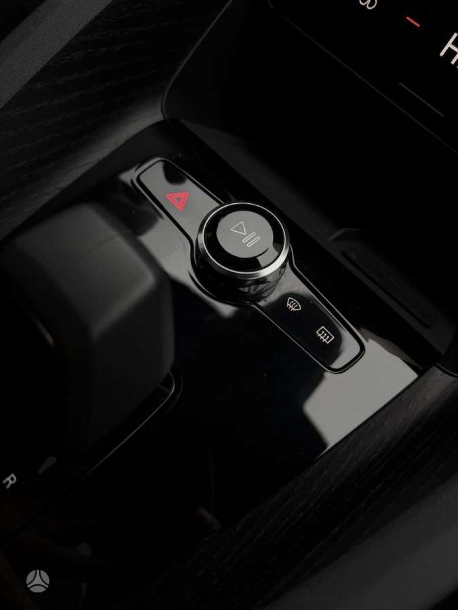 Черный Polestar 2 2021 в Каунас, объемом двигателя 0.00 л и пробегом 85 тыс. км за 23800 €, фото 27 на AUTOMOTO.COM.LV