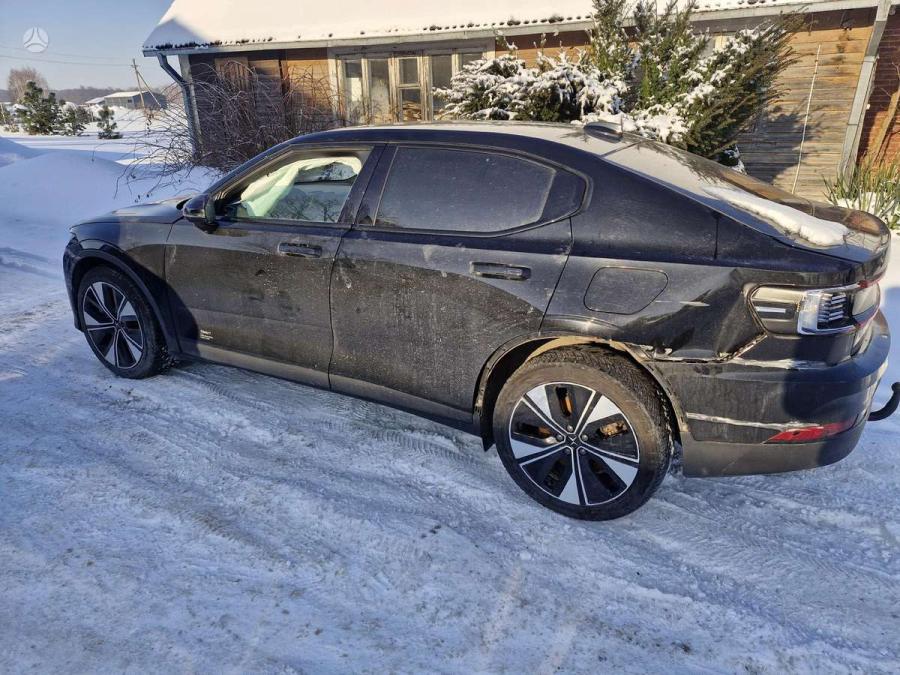Черный Polestar 2 2023 в Мариямполе, объемом двигателя 0.00 л и пробегом 71 тыс. км за 14800 €, фото 5 на AUTOMOTO.COM.LV