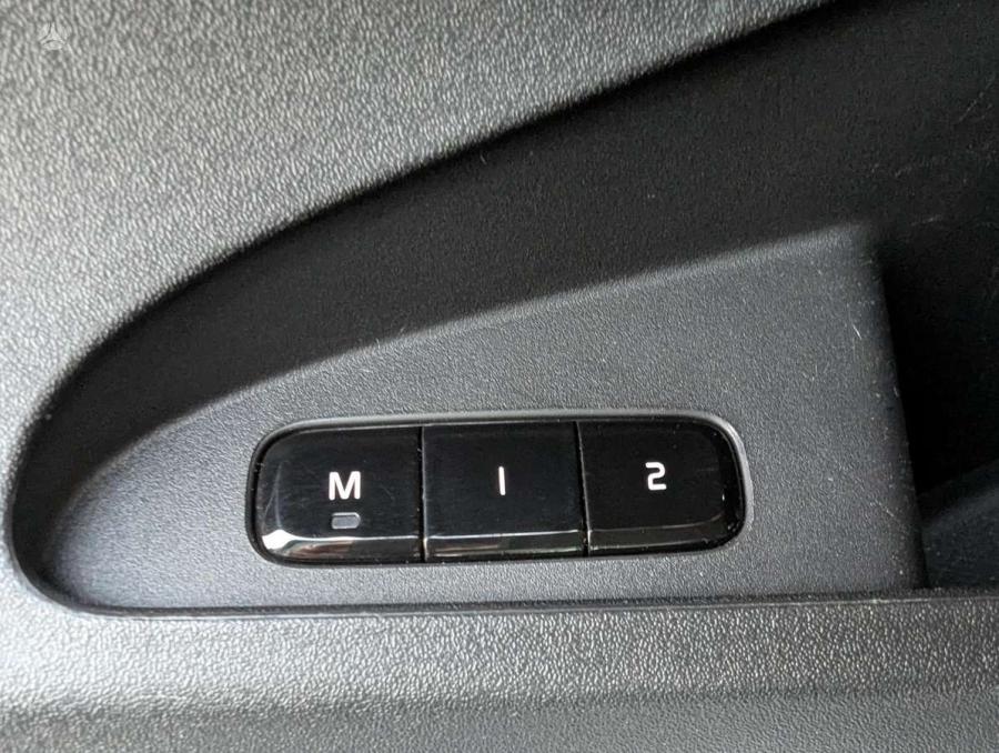 Синий Polestar 2 2020 в Каунас, объемом двигателя 0.00 л и пробегом 160 тыс. км за 22300 €, фото 26 на AUTOMOTO.COM.LV