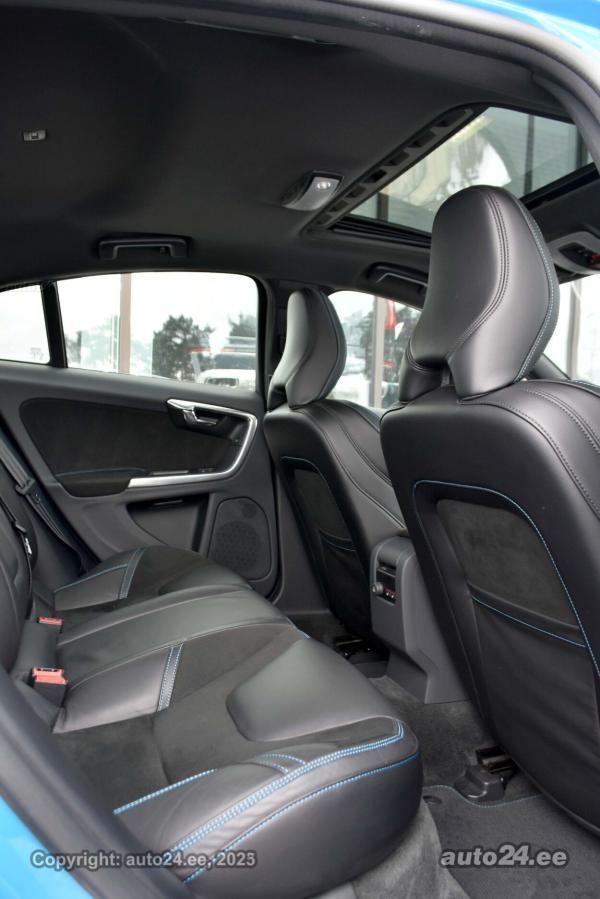 Zils Polestar 2 2016 Tallina, ar dzinēja tilpumu 2.00 L un nobraukumu 137 tūkst. km par 49990 €, foto 11 vietnē AUTOMOTO.COM.LV