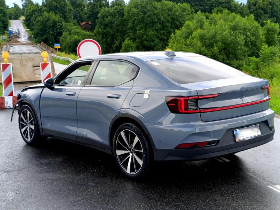 Pelēks Polestar 2 2021 Elektrėnai, ar dzinēja tilpumu 0.00 L un nobraukumu 53 tūkst. km par 13850 €, foto 3 vietnē AUTOMOTO.COM.LV