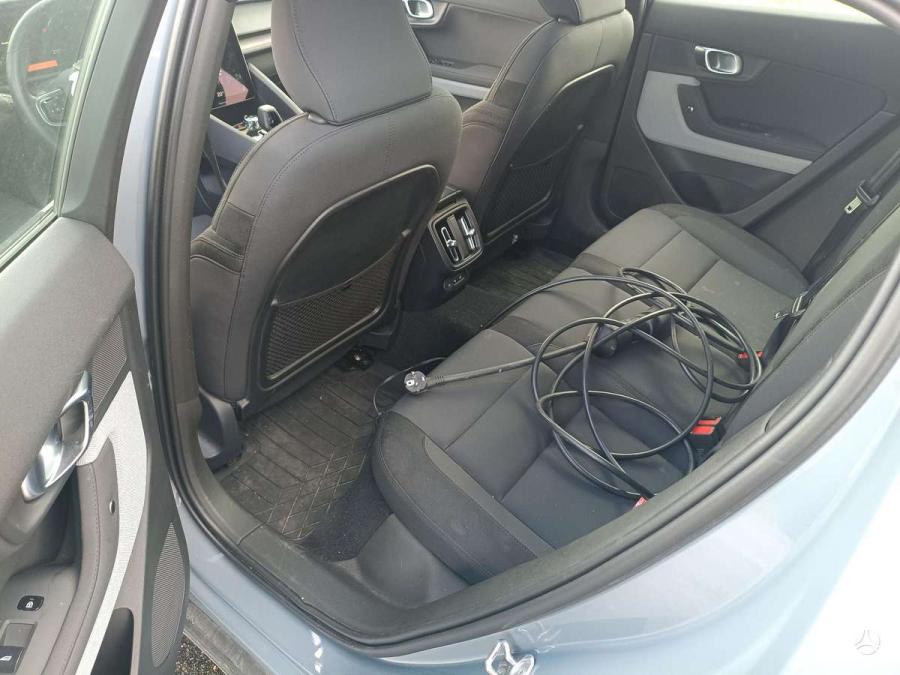 Pelēks Polestar 2 2021 Elektrėnai, ar dzinēja tilpumu 0.00 L un nobraukumu 53 tūkst. km par 13850 €, foto 20 vietnē AUTOMOTO.COM.LV