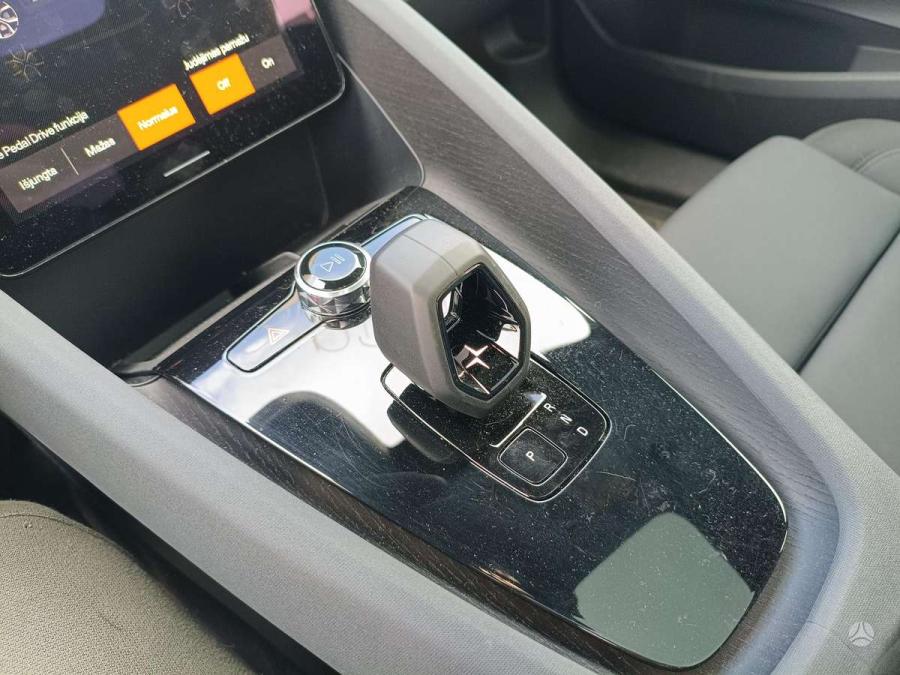 Pelēks Polestar 2 2021 Elektrėnai, ar dzinēja tilpumu 0.00 L un nobraukumu 53 tūkst. km par 13850 €, foto 23 vietnē AUTOMOTO.COM.LV