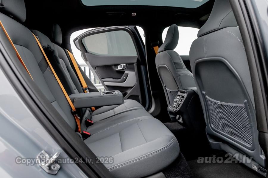 Grey Polestar 2 2021 in Parnu, with an engine capacity of 0.00 L and mileage of 54 thousand km for 30800 €, photo 10 on AUTOMOTO.COM.LV