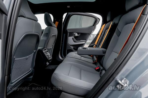 Grey Polestar 2 2021 in Parnu, with an engine capacity of 0.00 L and mileage of 54 thousand km for 30800 €, photo 10 on AUTOMOTO.COM.LV