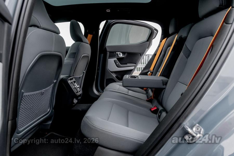 Grey Polestar 2 2021 in Parnu, with an engine capacity of 0.00 L and mileage of 54 thousand km for 30800 €, photo 11 on AUTOMOTO.COM.LV