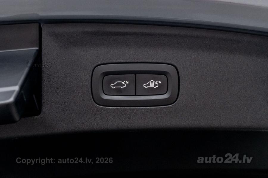 Grey Polestar 2 2021 in Parnu, with an engine capacity of 0.00 L and mileage of 54 thousand km for 30800 €, photo 29 on AUTOMOTO.COM.LV