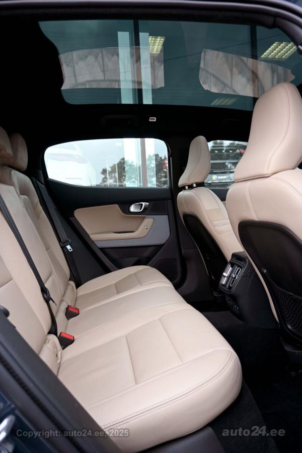 Polestar 2 2020 Tallina, ar dzinēja tilpumu 0.00 L un nobraukumu 95 tūkst. km par 30900 €, foto 11 vietnē AUTOMOTO.COM.LV