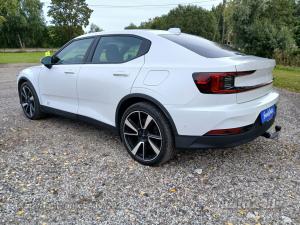 White Polestar 2 2020 in Tartu, with an engine capacity of 0.00 L and mileage of 189 thousand km for 24900 €, photo 8 on AUTOMOTO.COM.LV