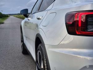 Balts Polestar 2 2024 Kauņa, ar dzinēja tilpumu 0.00 L un nobraukumu 42 tūkst. km par 29000 €, foto 16 vietnē AUTOMOTO.COM.LV