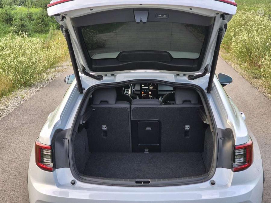 Balts Polestar 2 2024 Kauņa, ar dzinēja tilpumu 0.00 L un nobraukumu 42 tūkst. km par 29000 €, foto 23 vietnē AUTOMOTO.COM.LV