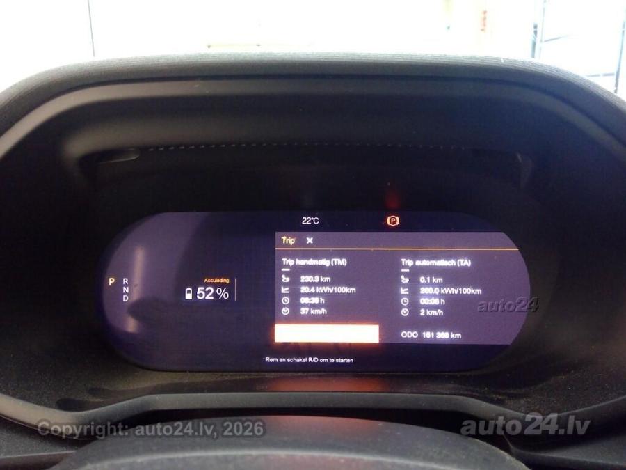 White Polestar 2 2020 in Tartu, with an engine capacity of 0.00 L and mileage of 151 thousand km for 26700 €, photo 8 on AUTOMOTO.COM.LV